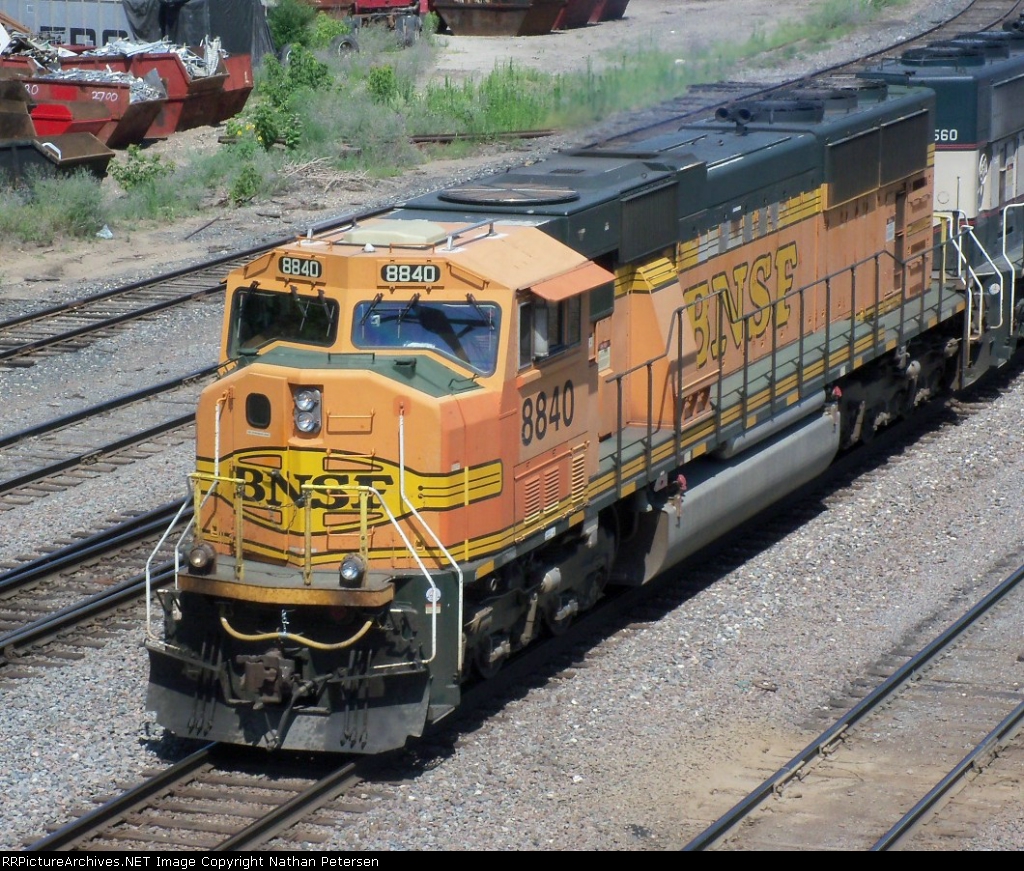 BNSF 8840